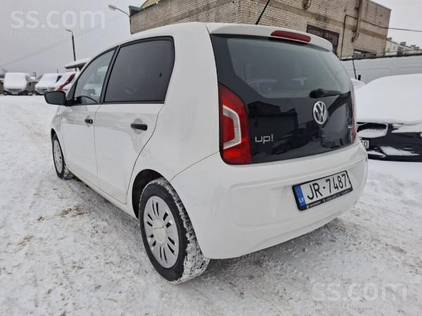 Balts Volkswagen Up 2014 Talsi, ar dzinēja tilpumu 1.00 L un nobraukumu 64 tūkst. km par 4900 €, foto 5 vietnē AUTOMOTO.COM.LV
