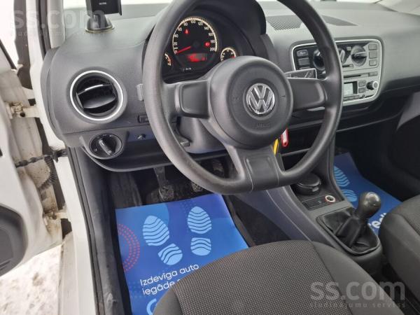 Balts Volkswagen Up 2014 Talsi, ar dzinēja tilpumu 1.00 L un nobraukumu 64 tūkst. km par 4900 €, foto 7 vietnē AUTOMOTO.COM.LV