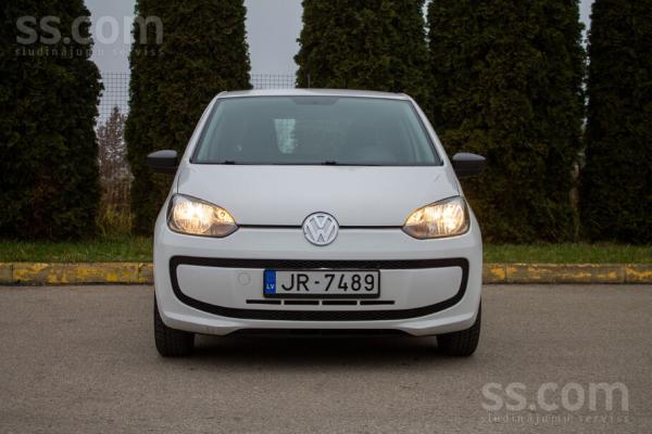 Balts Volkswagen Up 2014 Jelgava, ar dzinēja tilpumu 1.00 L un nobraukumu 121 tūkst. km par 3800 €, foto 2 vietnē AUTOMOTO.COM.LV