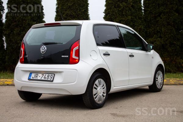 Balts Volkswagen Up 2014 Jelgava, ar dzinēja tilpumu 1.00 L un nobraukumu 121 tūkst. km par 3800 €, foto 6 vietnē AUTOMOTO.COM.LV