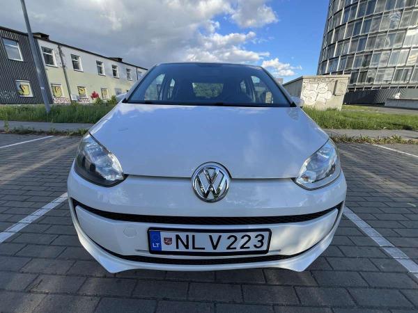 Balts Volkswagen Up 2014 Viļņa, ar dzinēja tilpumu 1.00 L un nobraukumu 185 tūkst. km par 3900 €, foto 9 vietnē AUTOMOTO.COM.LV