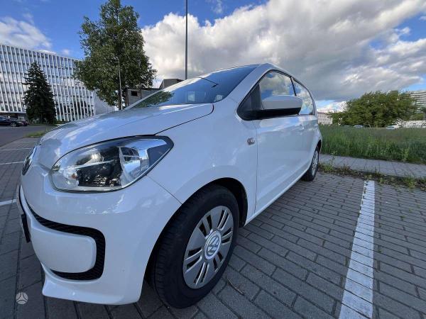 Balts Volkswagen Up 2014 Viļņa, ar dzinēja tilpumu 1.00 L un nobraukumu 185 tūkst. km par 3900 €, foto 10 vietnē AUTOMOTO.COM.LV