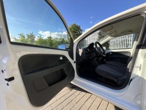 White Volkswagen Up 2014 in Vilnius, with an engine capacity of 1.00 L and mileage of 185 thousand km for 3900 €, photo 14 on AUTOMOTO.COM.LV