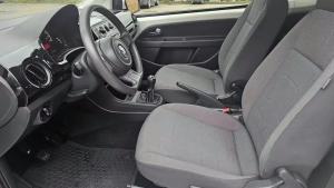 White Volkswagen Up 2014 in Riga, with an engine capacity of 1.00 L and mileage of 150 thousand km for 3850 €, photo 10 on AUTOMOTO.COM.LV