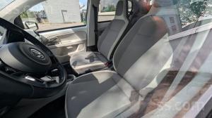 Balts Volkswagen Up 2014 Rīga, ar dzinēja tilpumu 1.00 L un nobraukumu 103 tūkst. km par 4850 €, foto 6 vietnē AUTOMOTO.COM.LV
