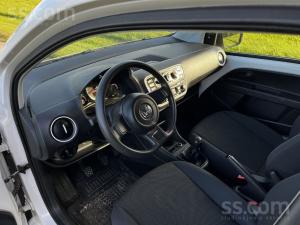 Balts Volkswagen Up 2014 Rīga, ar dzinēja tilpumu 1.00 L un nobraukumu 151 tūkst. km par 4100 €, foto 4 vietnē AUTOMOTO.COM.LV