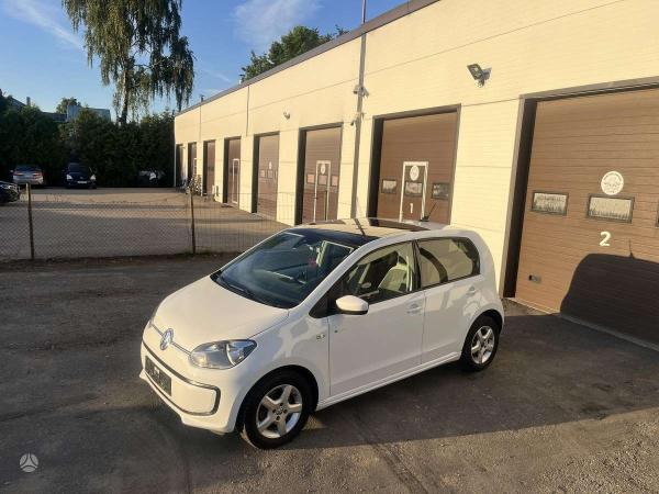 White Volkswagen Up 2014 in Utena, with an engine capacity of 0.00 L and mileage of 120 thousand km for 5100 €, photo 4 on AUTOMOTO.COM.LV
