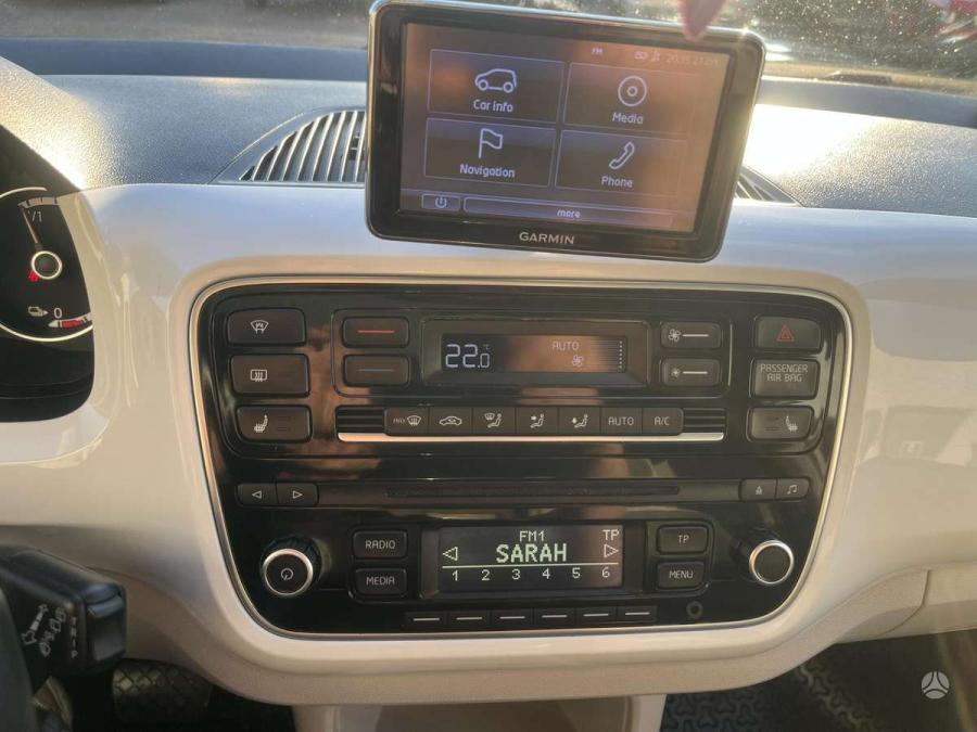 White Volkswagen Up 2014 in Utena, with an engine capacity of 0.00 L and mileage of 120 thousand km for 5100 €, photo 15 on AUTOMOTO.COM.LV