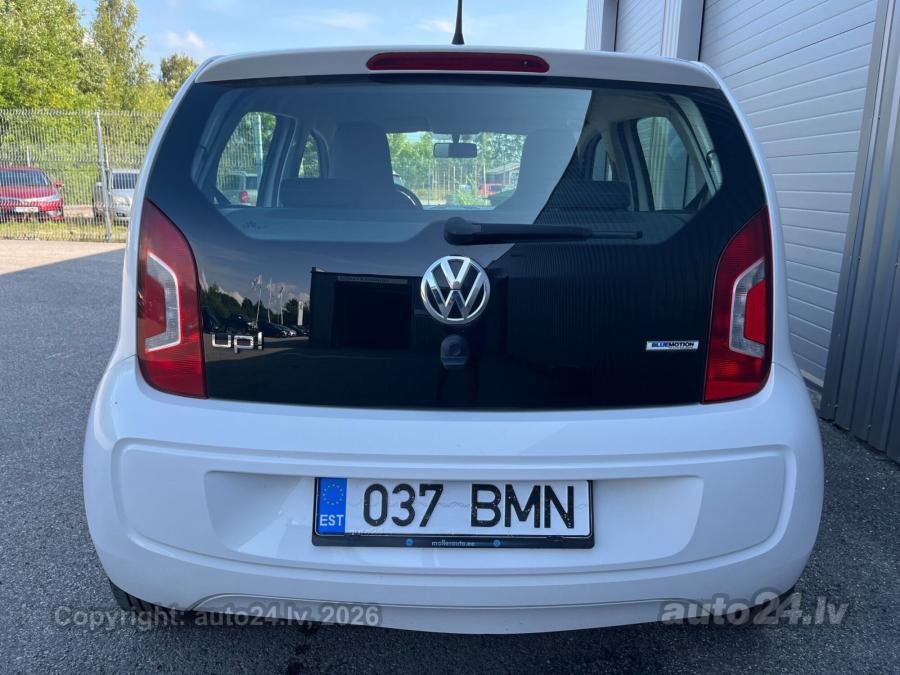 White Volkswagen Up 2014 in Kuressaare, with an engine capacity of 1.00 L and mileage of 79 thousand km for 4950 €, photo 6 on AUTOMOTO.COM.LV