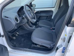 White Volkswagen Up 2014 in Kuressaare, with an engine capacity of 1.00 L and mileage of 79 thousand km for 4950 €, photo 10 on AUTOMOTO.COM.LV