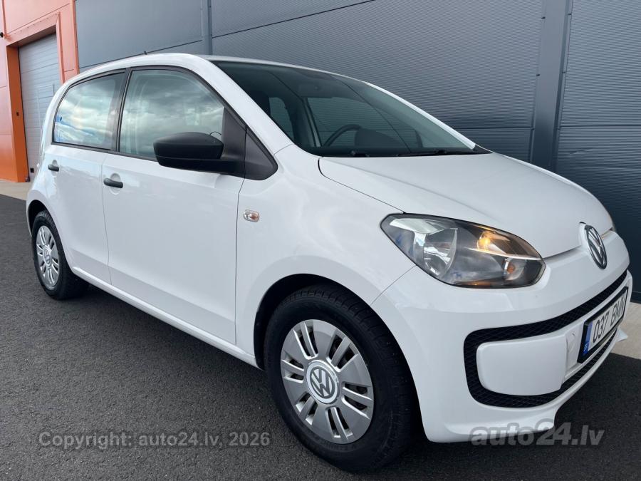 White Volkswagen Up 2014 in Kuressaare, with an engine capacity of 1.00 L and mileage of 79 thousand km for 4790 €, photo 4 on AUTOMOTO.COM.LV