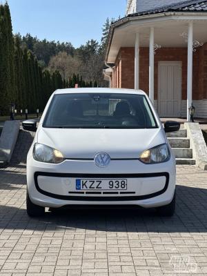 White Volkswagen Up 2015 in Vilnius, with an engine capacity of 1.00 L and mileage of 142 thousand km for 3200 €, photo 5 on AUTOMOTO.COM.LV