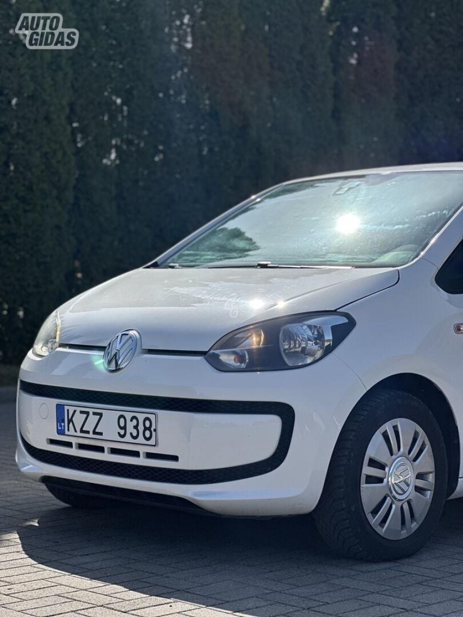 White Volkswagen Up 2015 in Vilnius, with an engine capacity of 1.00 L and mileage of 142 thousand km for 3200 €, photo 9 on AUTOMOTO.COM.LV