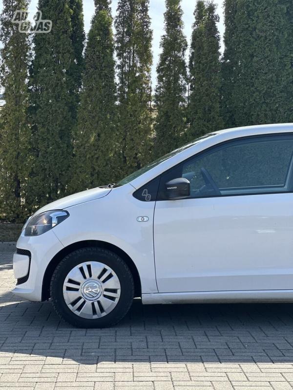 White Volkswagen Up 2015 in Vilnius, with an engine capacity of 1.00 L and mileage of 142 thousand km for 3200 €, photo 10 on AUTOMOTO.COM.LV