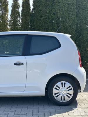 White Volkswagen Up 2015 in Vilnius, with an engine capacity of 1.00 L and mileage of 142 thousand km for 3200 €, photo 12 on AUTOMOTO.COM.LV