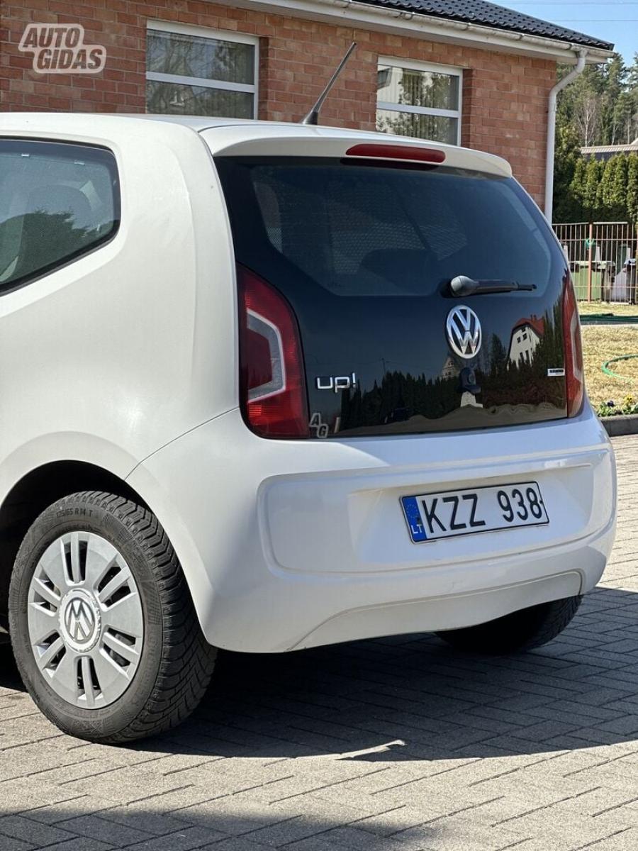 White Volkswagen Up 2015 in Vilnius, with an engine capacity of 1.00 L and mileage of 142 thousand km for 3200 €, photo 16 on AUTOMOTO.COM.LV