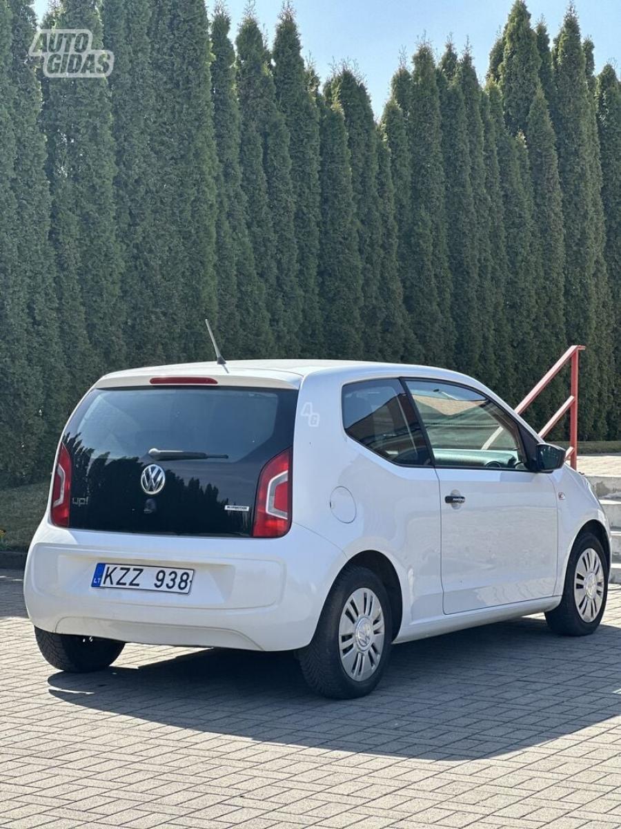 White Volkswagen Up 2015 in Vilnius, with an engine capacity of 1.00 L and mileage of 142 thousand km for 3200 €, photo 19 on AUTOMOTO.COM.LV