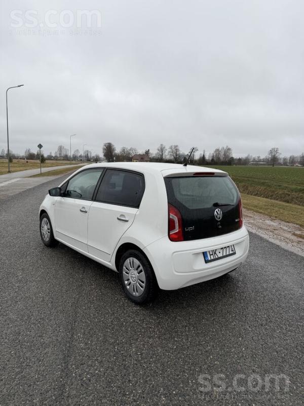 White Volkswagen Up 2016 in Riga, with an engine capacity of 1.00 L and mileage of 178 thousand km for 4800 €, photo 6 on AUTOMOTO.COM.LV