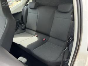 White Volkswagen Up 2017 in Valmiera, with an engine capacity of 1.00 L and mileage of 203 thousand km for 4650 €, photo 12 on AUTOMOTO.COM.LV