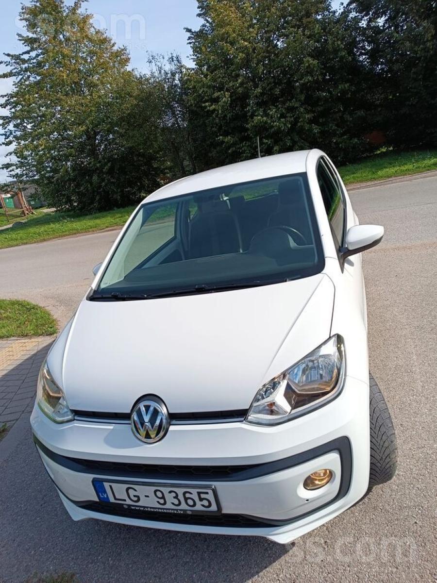 Balts Volkswagen Up 2018 Liepāja, ar dzinēja tilpumu 1.00 L un nobraukumu 77 tūkst. km par 6950 €, foto 2 vietnē AUTOMOTO.COM.LV