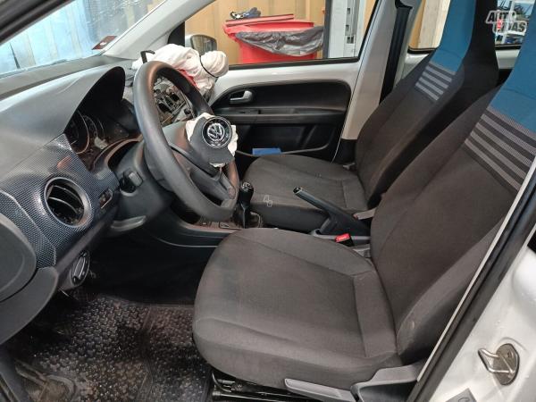 Balts Volkswagen Up 2019 Raseiniai, ar dzinēja tilpumu 1.00 L un nobraukumu 52 tūkst. km par 3390 €, foto 11 vietnē AUTOMOTO.COM.LV