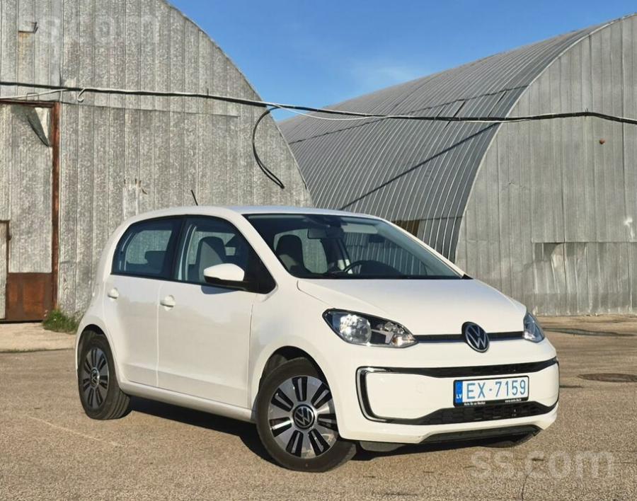 Balts Volkswagen Up 2020 Rīga, ar dzinēja tilpumu 1.00 L un nobraukumu 71 tūkst. km par 9500 €, foto 1 vietnē AUTOMOTO.COM.LV