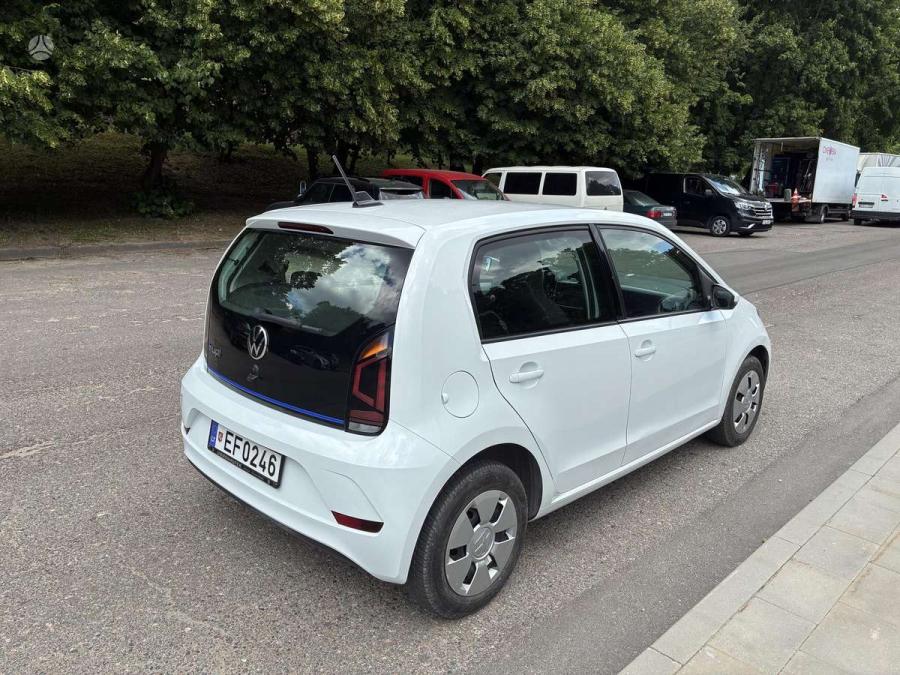 Balts Volkswagen Up 2021 Viļņa, ar dzinēja tilpumu 0.00 L un nobraukumu 30 tūkst. km par 8800 €, foto 5 vietnē AUTOMOTO.COM.LV