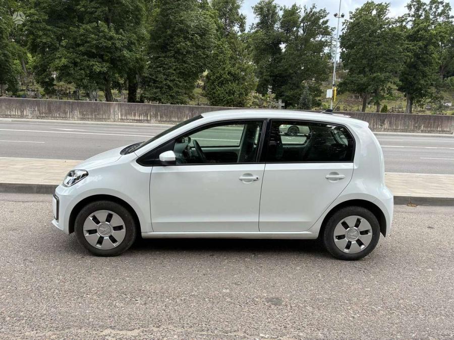 Balts Volkswagen Up 2021 Viļņa, ar dzinēja tilpumu 0.00 L un nobraukumu 30 tūkst. km par 8800 €, foto 8 vietnē AUTOMOTO.COM.LV