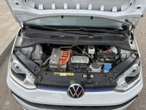 Balts Volkswagen Up 2021 Viļņa, ar dzinēja tilpumu 0.00 L un nobraukumu 30 tūkst. km par 8800 €, foto 9 vietnē AUTOMOTO.COM.LV