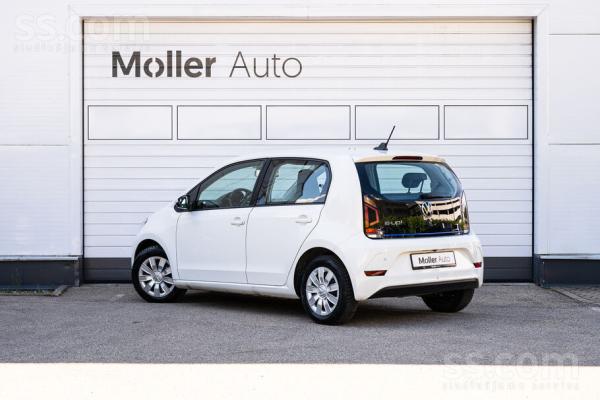 White Volkswagen Up 2021 in Riga, with an engine capacity of 1.00 L and mileage of 11 thousand km for 13950 €, photo 4 on AUTOMOTO.COM.LV