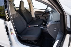 White Volkswagen Up 2021 in Riga, with an engine capacity of 1.00 L and mileage of 11 thousand km for 13950 €, photo 8 on AUTOMOTO.COM.LV