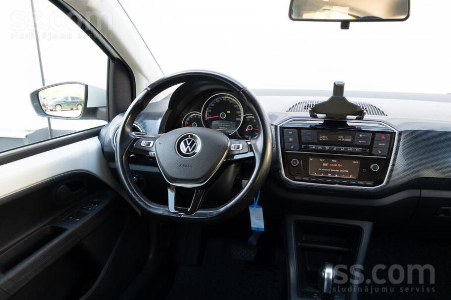 White Volkswagen Up 2021 in Riga, with an engine capacity of 1.00 L and mileage of 11 thousand km for 13950 €, photo 11 on AUTOMOTO.COM.LV