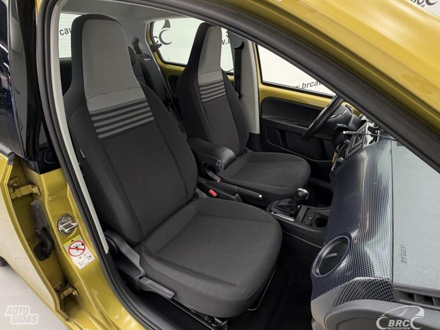 Dzeltens Volkswagen Up 2020 Avižieniai, ar dzinēja tilpumu 0.00 L un nobraukumu 71 tūkst. km par 8700 €, foto 7 vietnē AUTOMOTO.COM.LV