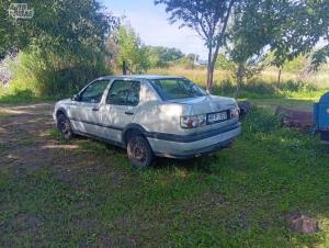 Volkswagen Vento 1994 Šauļi, ar dzinēja tilpumu 1.90 L un nobraukumu 263 tūkst. km par 500 €, foto 4 vietnē AUTOMOTO.COM.LV