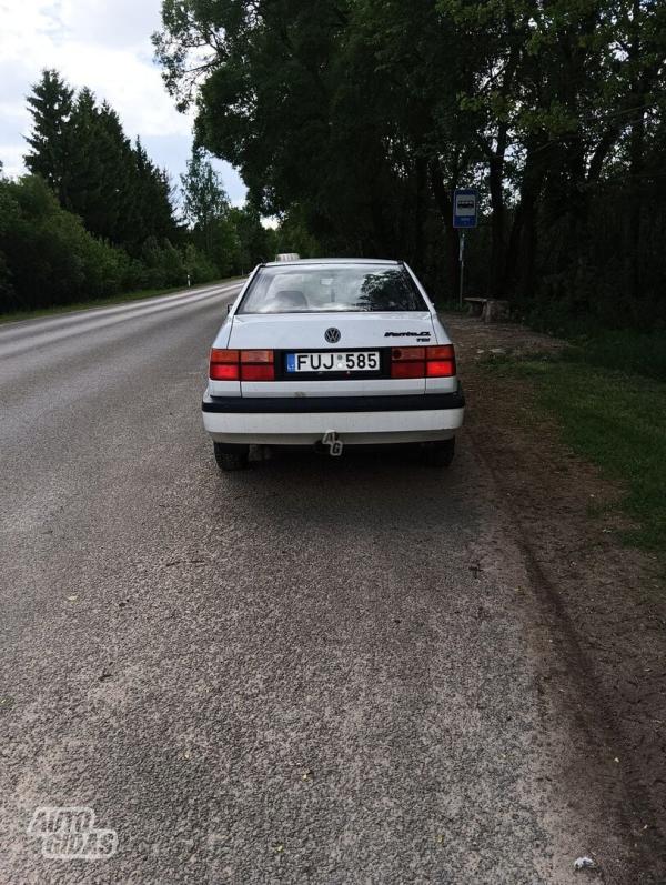 Volkswagen Vento 1994 in Utena, with an engine capacity of 1.90 L and mileage of 94 thousand km for 799 €, photo 3 on AUTOMOTO.COM.LV