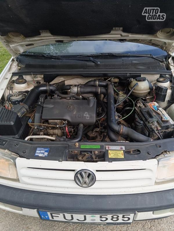 Volkswagen Vento 1994 in Utena, with an engine capacity of 1.90 L and mileage of 94 thousand km for 799 €, photo 10 on AUTOMOTO.COM.LV