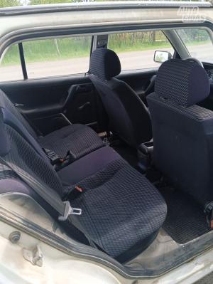 Volkswagen Vento 1994 in Utena, with an engine capacity of 1.90 L and mileage of 94 thousand km for 799 €, photo 15 on AUTOMOTO.COM.LV