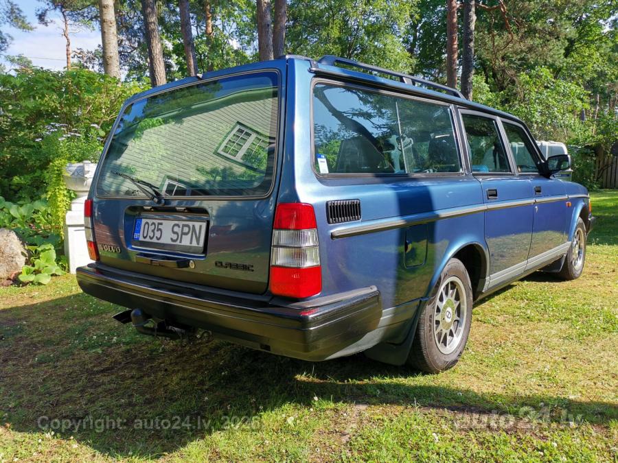 Синий Вольво 240 1993 в Таллин, объемом двигателя 2.30 л и пробегом 380 тыс. км за 5999 €, фото 14 на AUTOMOTO.COM.LV