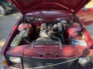 Sarkans Volvo 244 1975 Molėtai, ar dzinēja tilpumu 2.13 L un nobraukumu 226 tūkst. km par 4900 €, foto 13 vietnē AUTOMOTO.COM.LV