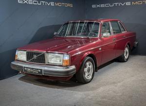 Red Volvo 244 1977 in Tallinn, with an engine capacity of 0.00 L and mileage of 0 thousand km for 7500 €, photo 14 on AUTOMOTO.COM.LV