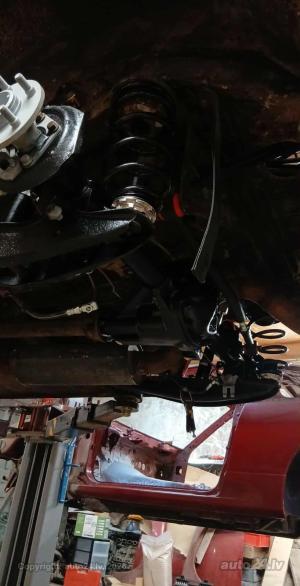 Sarkans Volvo 245 1983 Tallina, ar dzinēja tilpumu 2.30 L un nobraukumu 0 tūkst. km par 3000 €, foto 9 vietnē AUTOMOTO.COM.LV