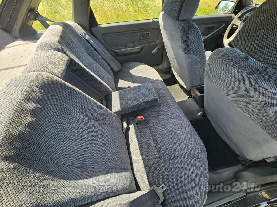 Grey Volvo 440 1989 in Riga, with an engine capacity of 1.70 L and mileage of 117 thousand km for 2900 €, photo 25 on AUTOMOTO.COM.LV