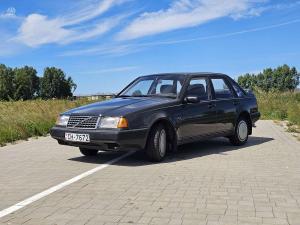 Серый Вольво 440 1989 в Рига, объемом двигателя 1.72 л и пробегом 117 тыс. км за 2900 €, фото  на AUTOMOTO.COM.LV