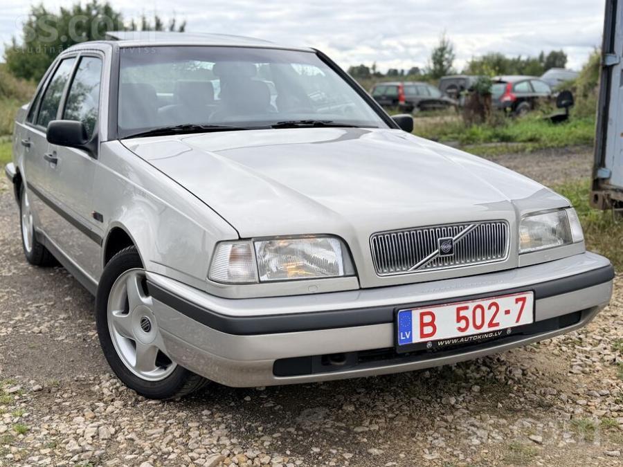 Grey Volvo 460 1996 in Riga, with an engine capacity of 1.80 L and mileage of 74 thousand km for 4995 €, photo 1 on AUTOMOTO.COM.LV