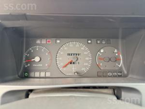Grey Volvo 460 1996 in Riga, with an engine capacity of 1.80 L and mileage of 74 thousand km for 4995 €, photo 12 on AUTOMOTO.COM.LV