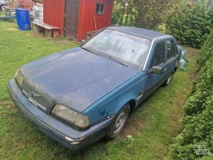 Volvo 460 1992 in Anyksciai, with an engine capacity of 1.80 L and mileage of 180 thousand km for 399 €, photo 4 on AUTOMOTO.COM.LV