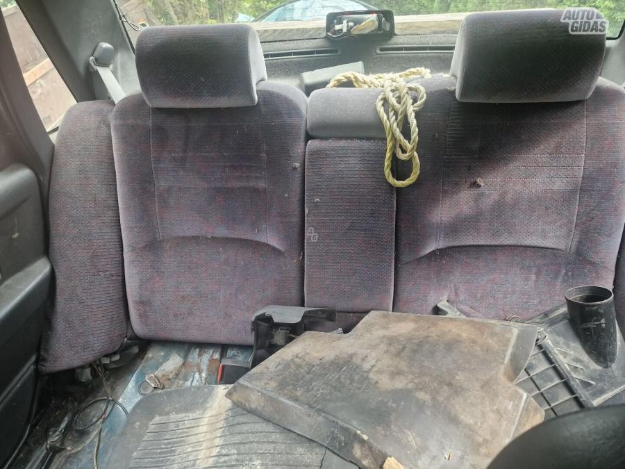 Volvo 460 1992 in Anyksciai, with an engine capacity of 1.80 L and mileage of 180 thousand km for 399 €, photo 7 on AUTOMOTO.COM.LV