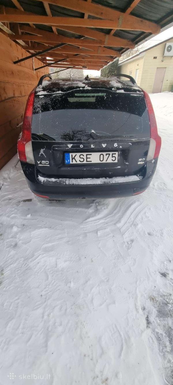 Melns Volvo 740 2009 Viļņa, ar dzinēja tilpumu 1.60 L un nobraukumu 332 tūkst. km par 740 €, foto 4 vietnē AUTOMOTO.COM.LV