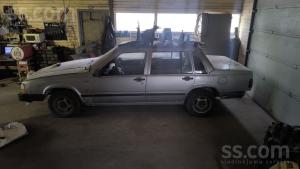 Blue Volvo 740 1986 in Tukums, with an engine capacity of 2.40 L and mileage of 333 thousand km for 2500 €, photo 3 on AUTOMOTO.COM.LV