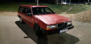 Красный Вольво 740 1989 в Вильнюс, объемом двигателя 2.32 л и пробегом 300 тыс. км за 2500 €, фото 7 на AUTOMOTO.COM.LV